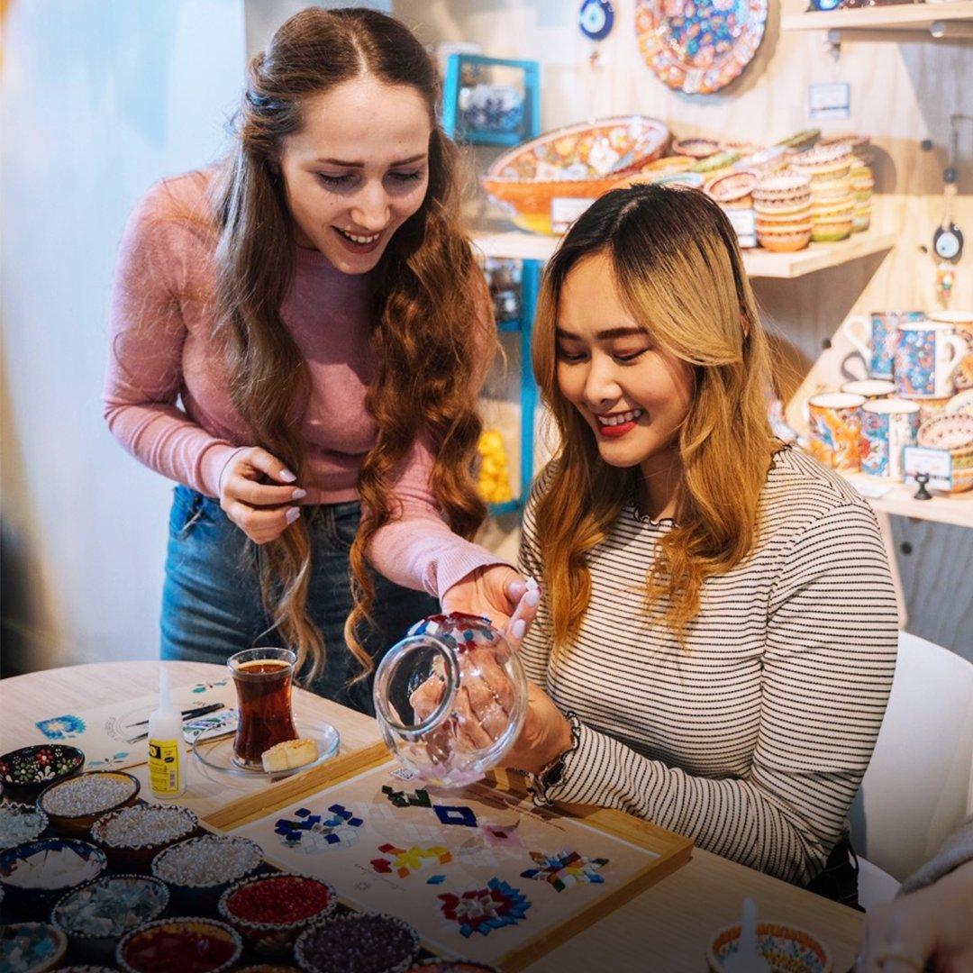 Book a Mosaic Workshop – Art Masterclass USA